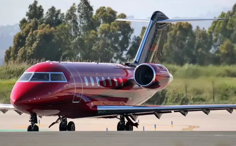 F1 Drivers and Their Private Jets: Luxury in the Skies