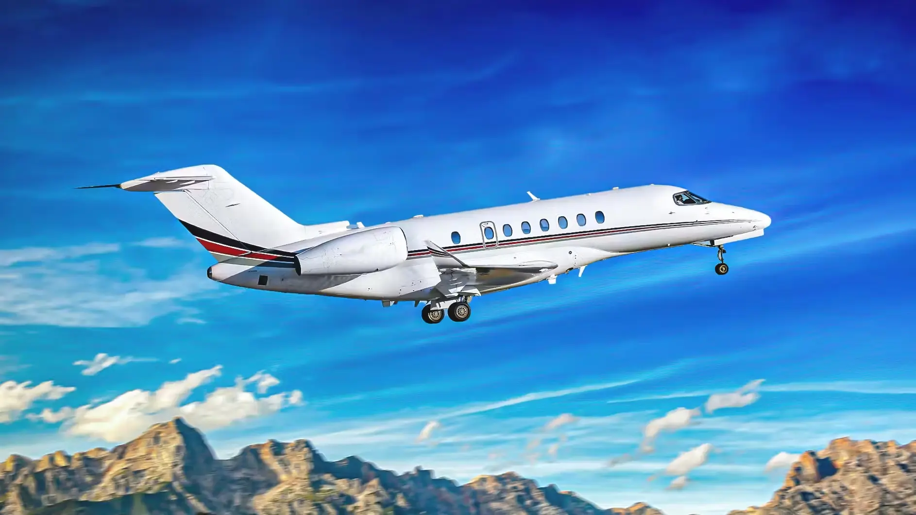 Explore the Cessna Citation Longitude: Luxury and Range
