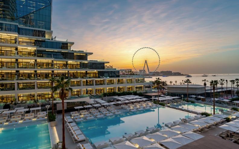 FIVE LUXE JBR Festive Feasts and NYE Celebrations