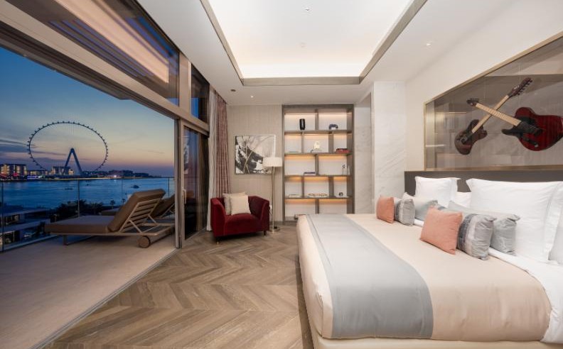 FIVE LUXE JBR Festive Feasts and NYE Celebrations